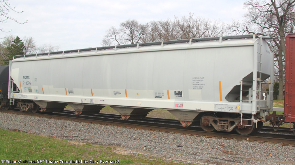 XOMX 710076 - Exxon Mobil Corp